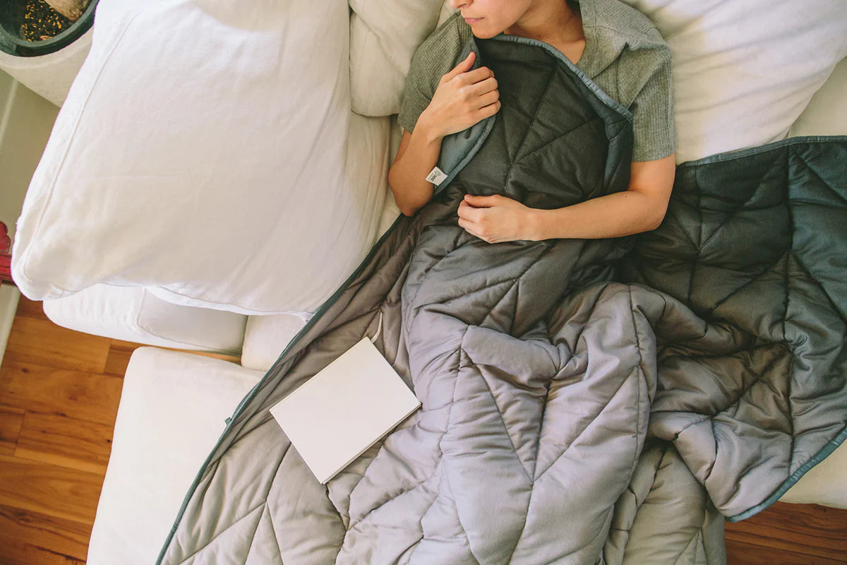 Why Are My Blankets Off When I Wake Up? – Nest Bedding®